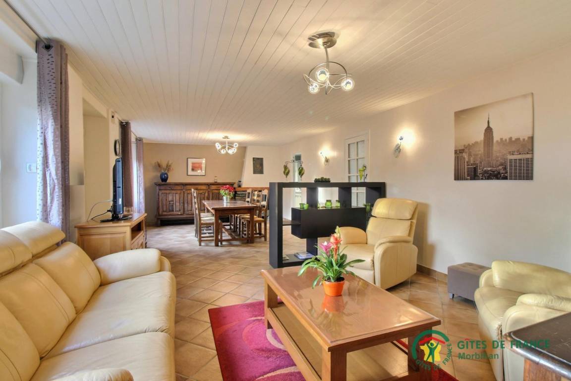 125 M² Gîte ∙ 5 Chambres ∙ 6 Personnes - Guer
