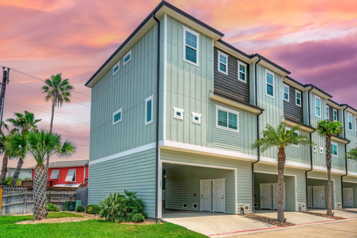 149 M² House ∙ 12 Bedrooms ∙ 33 Guests - Port Aransas, TX