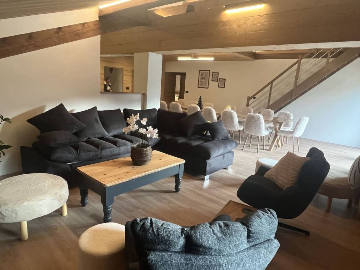 230 M² Apartment ∙ 7 Bedrooms ∙ 15 Guests - Châtel