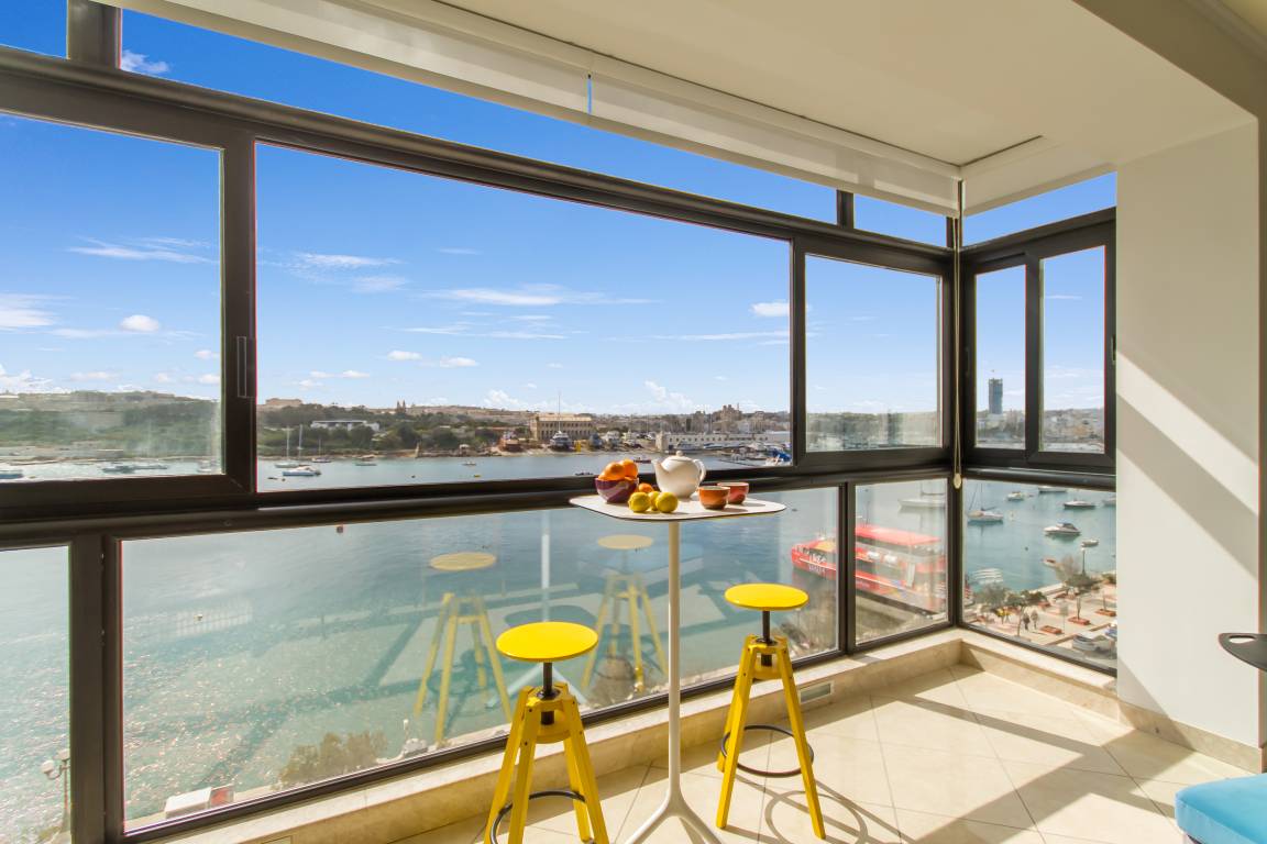 150 M² Appartement ∙ 2 Chambres ∙ 4 Personnes - La Valette