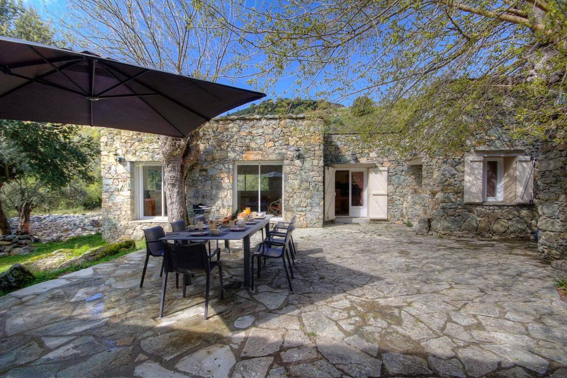 198 M² Gîte ∙ 4 Chambres ∙ 8 Personnes - Haute-Corse