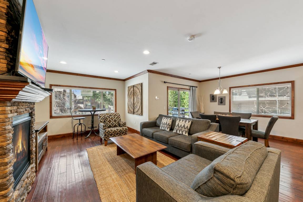 204 M² House ∙ 3 Bedrooms ∙ 8 Guests - Lakeside Beach, CA