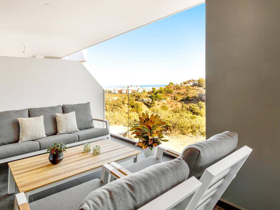 Apartment ∙ 4 Bedrooms ∙ 8 Guests - Fuengirola
