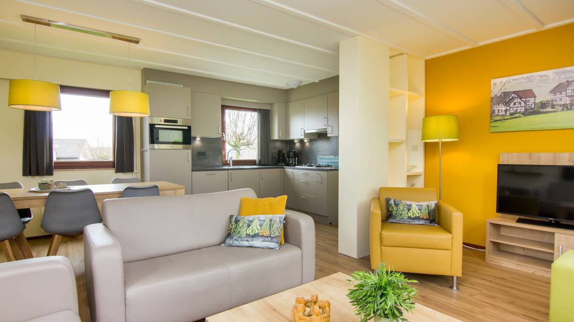70 M² Bungalow ∙ 3 Slaapkamers ∙ 6 Gasten - Herzogenrath