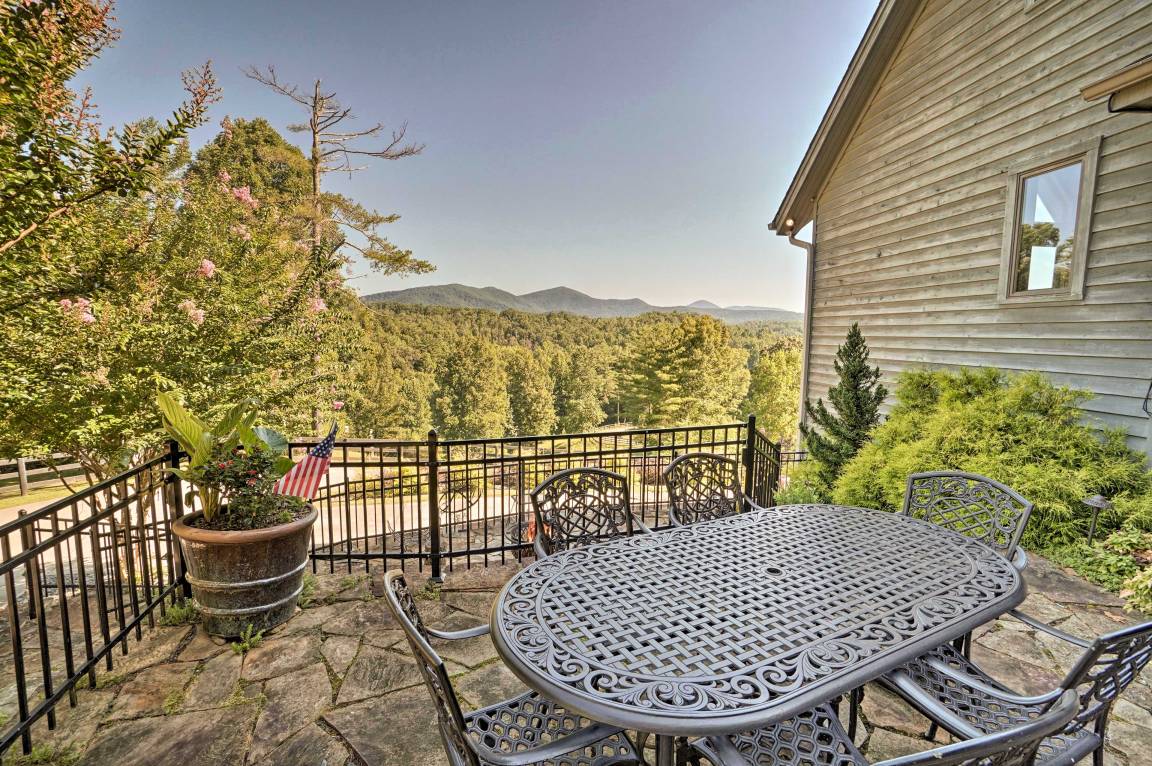 297 M² House ∙ 4 Bedrooms ∙ 8 Guests - Dahlonega, GA