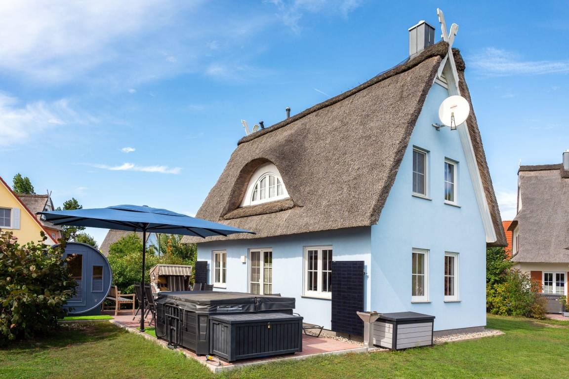 70 M² Ferienhaus ∙ 2 Schlafzimmer ∙ 4 Gäste - Zierow
