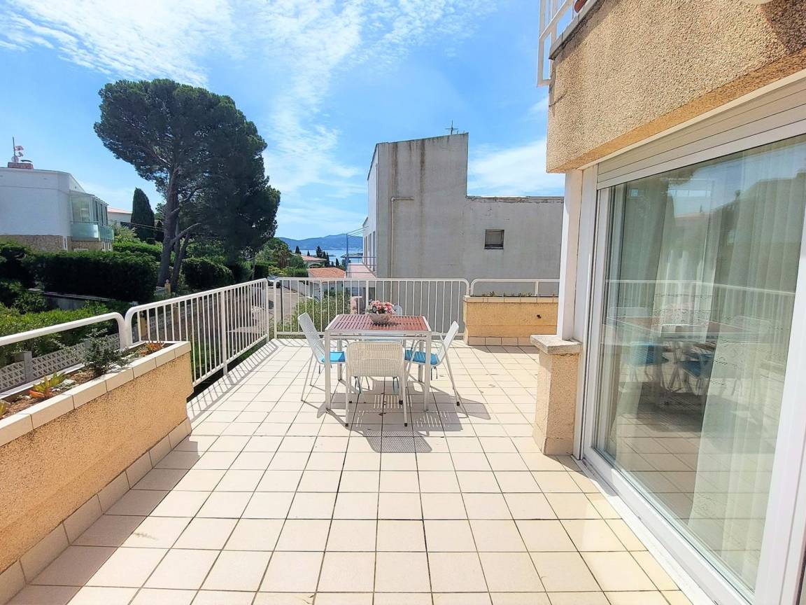 50 M² Apartament ∙ 2 Sypialnie ∙ 4 Gości - Llançà