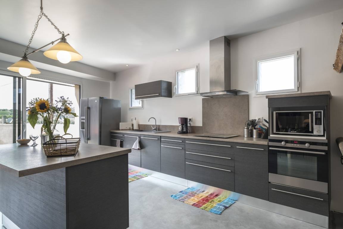 200 M² Huis ∙ 5 Slaapkamers ∙ 10 Gasten - Limoux