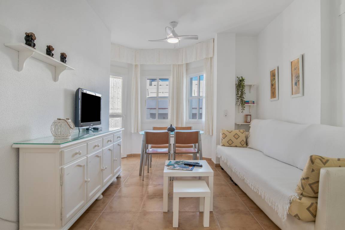 60 M² Apartamento ∙ 2 Habitaciones ∙ 4 Huéspedes - Barbate