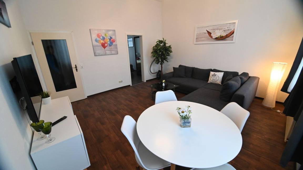 42 M² Apartment ∙ 1 Bedroom ∙ 4 Guests - Schwerin