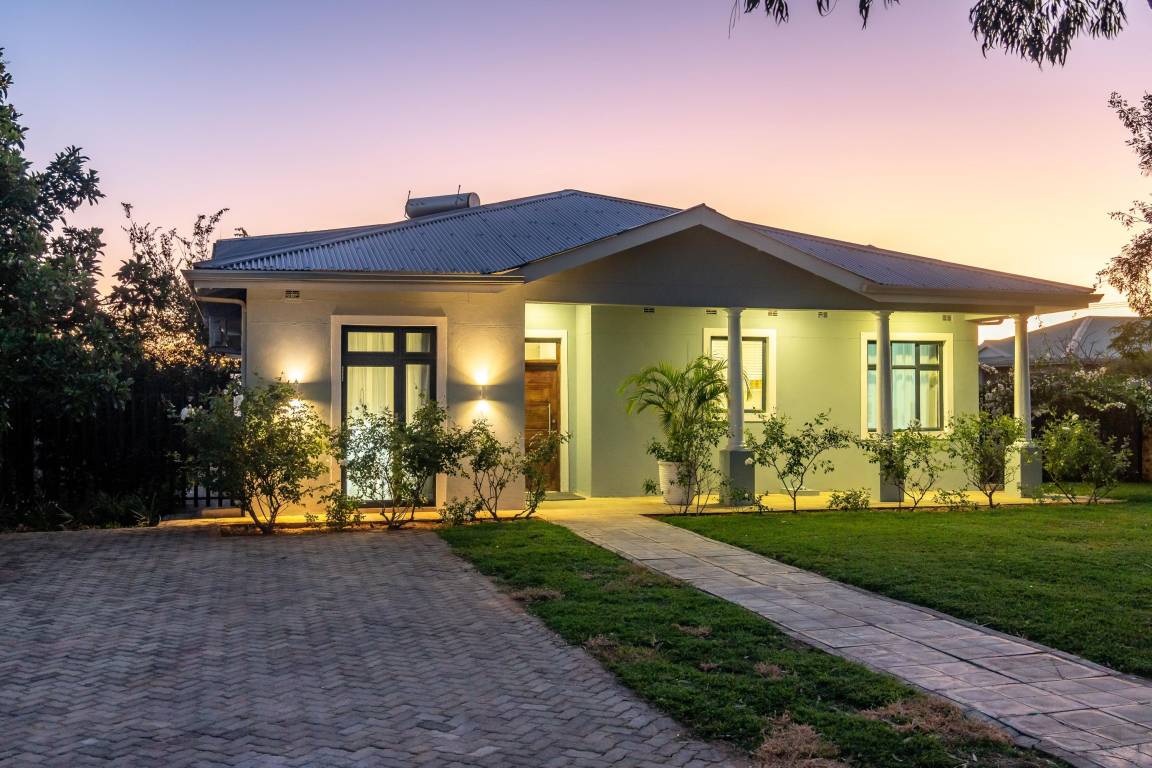 250 M² Apartamento ∙ 3 Habitaciones ∙ 6 Huéspedes - Harare