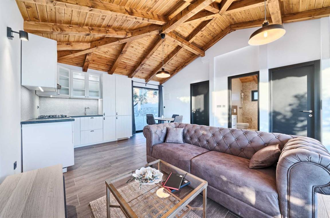 60 M² Bungalow ∙ 2 Makuuhuonetta ∙ 4 Vierasta - Murter