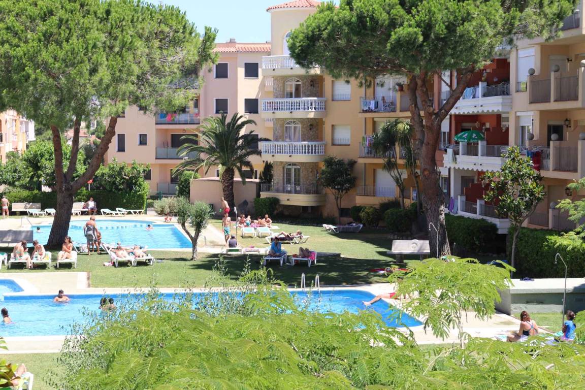 42 M² Apartamento ∙ 2 Quartos ∙ 6 Hóspedes - Ampuriabrava