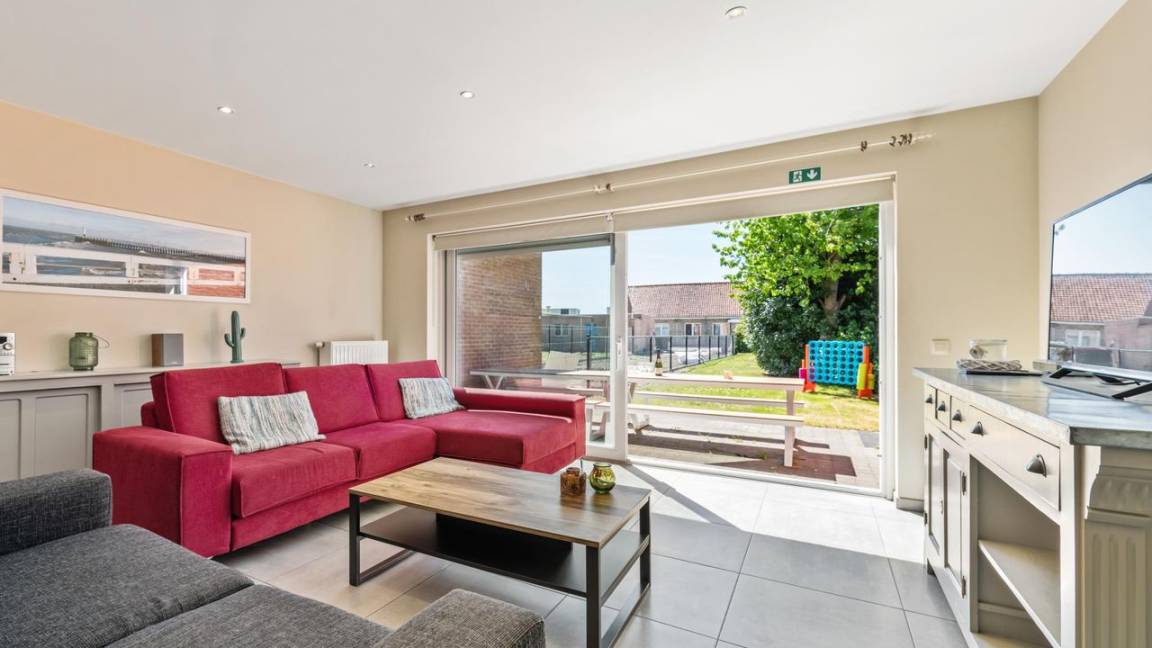 160 M² Maison De Vacances ∙ 3 Chambres ∙ 10 Personnes - Nieuport