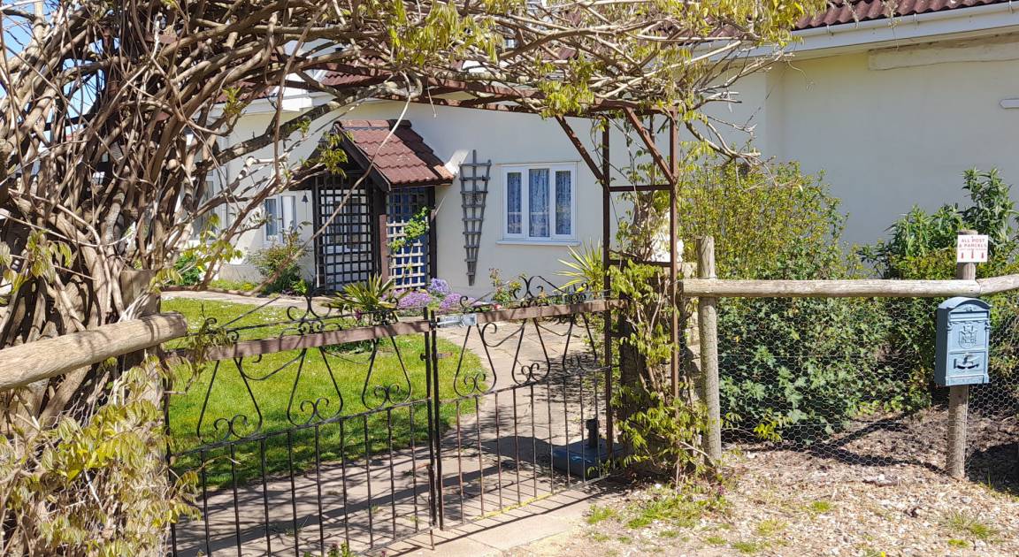 Cottage ∙ 2 Bedrooms ∙ 5 Guests - Diss
