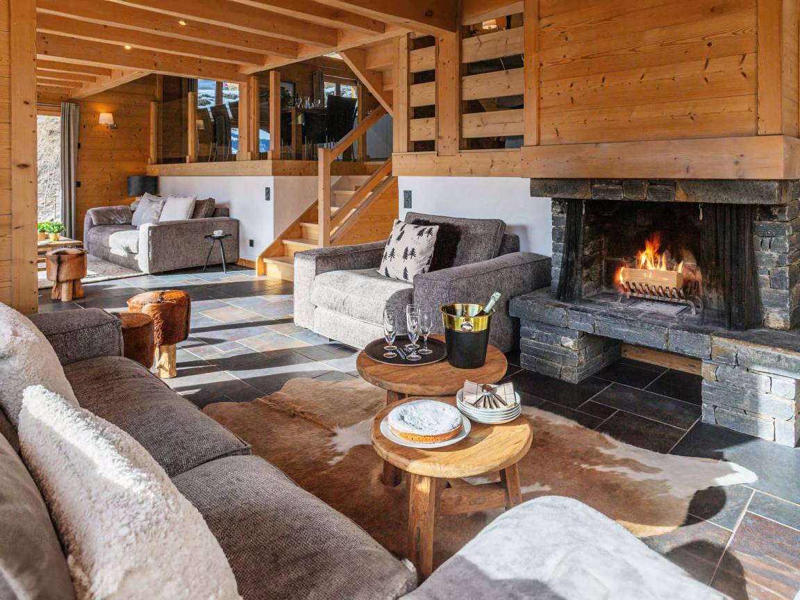240 M² Chalet ∙ 6 Chambres ∙ 12 Personnes - La Clusaz
