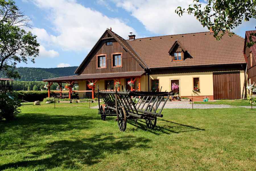 100 M² Maison De Vacances ∙ 7 Chambres ∙ 26 Personnes - Karpacz