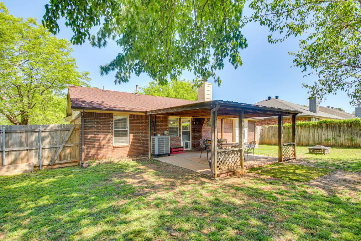 108 M² House ∙ 3 Bedrooms ∙ 8 Guests - Norman, OK