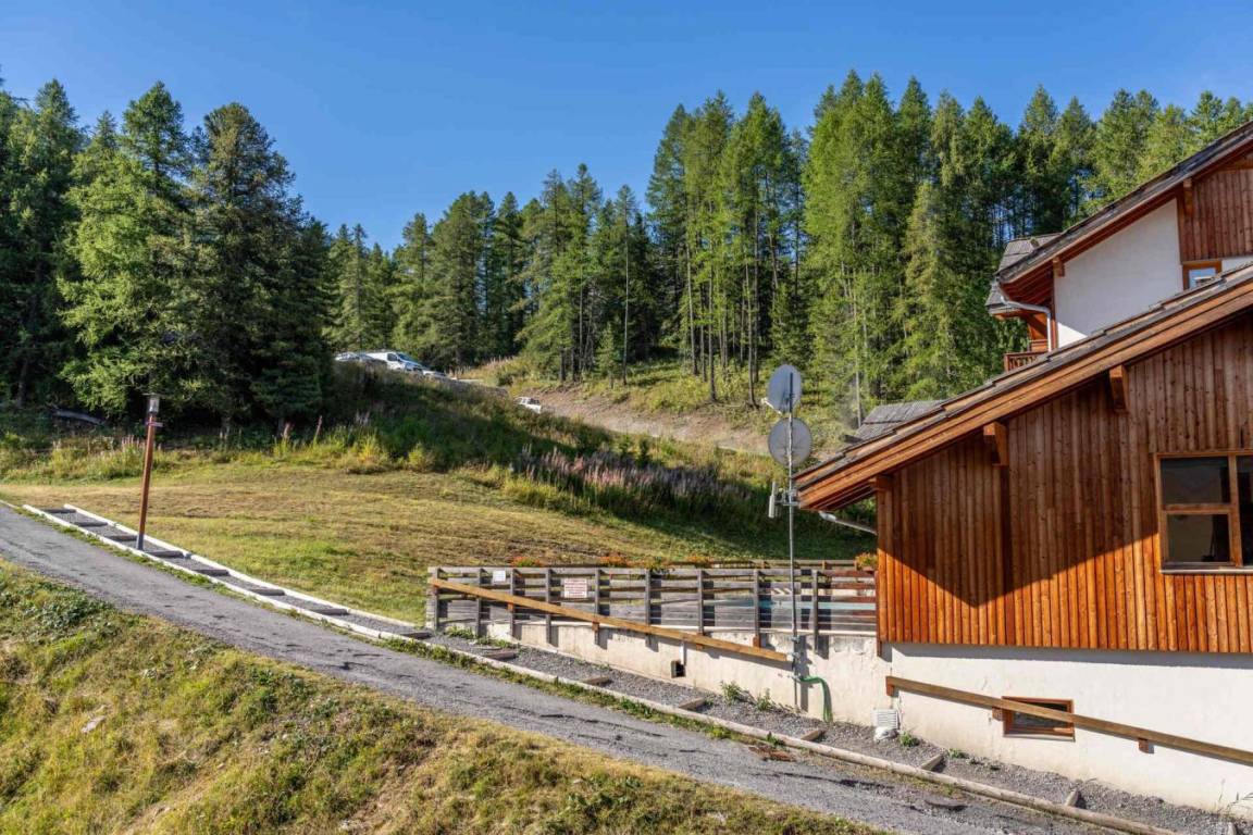 35 M² Apartment ∙ 2 Bedrooms ∙ 6 Guests - Embrun