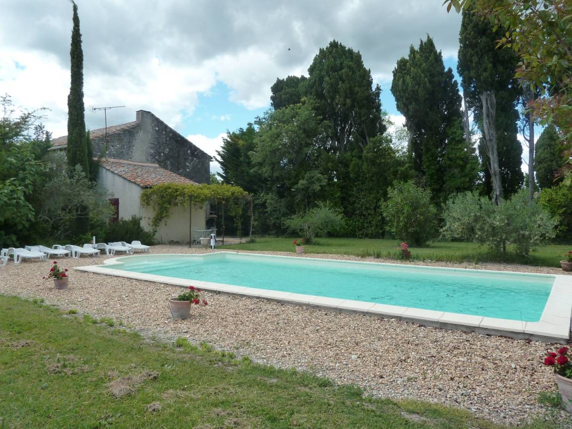 130 M² Maison De Vacances ∙ 3 Chambres ∙ 6 Personnes - Saint-Rémy-de-Provence