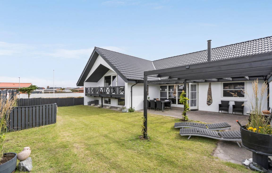 203 M² House ∙ 5 Bedrooms ∙ 8 Guests - Hvide Sande