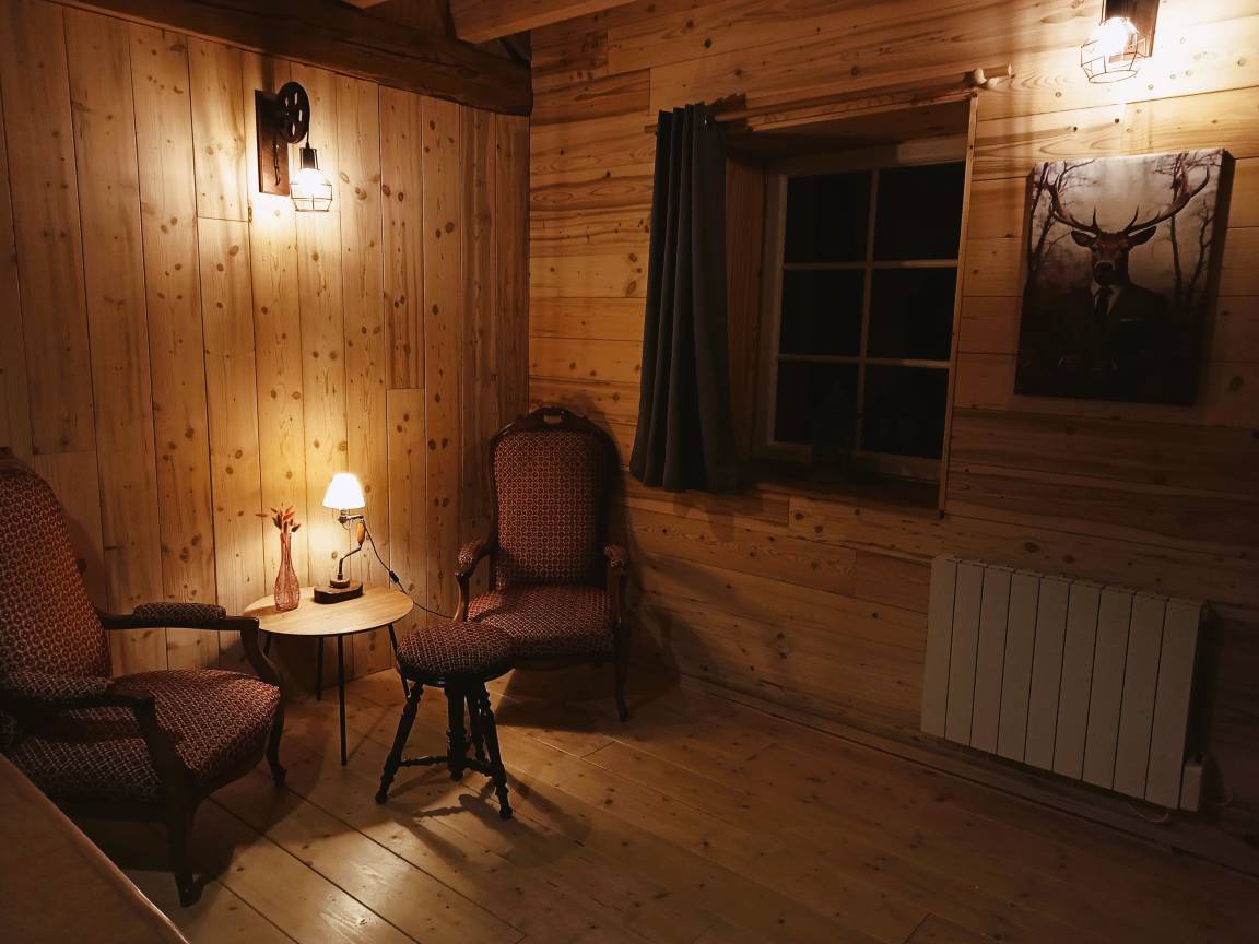 80 M² Lägenhet ∙ 2 Sovrum ∙ 6 Gäster - Doucier