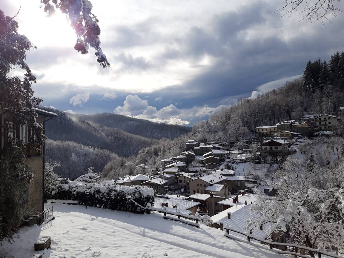 75 M² Appartamento Vacanza ∙ 2 Camere Da Letto ∙ 4 Ospiti - Bagno di Romagna