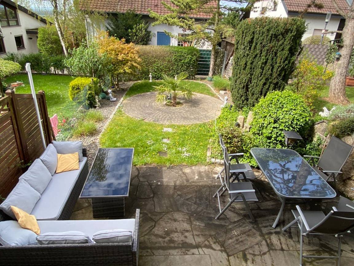 180 M² Ferienhaus ∙ 6 Schlafzimmer ∙ 6 Gäste - Heidelberg