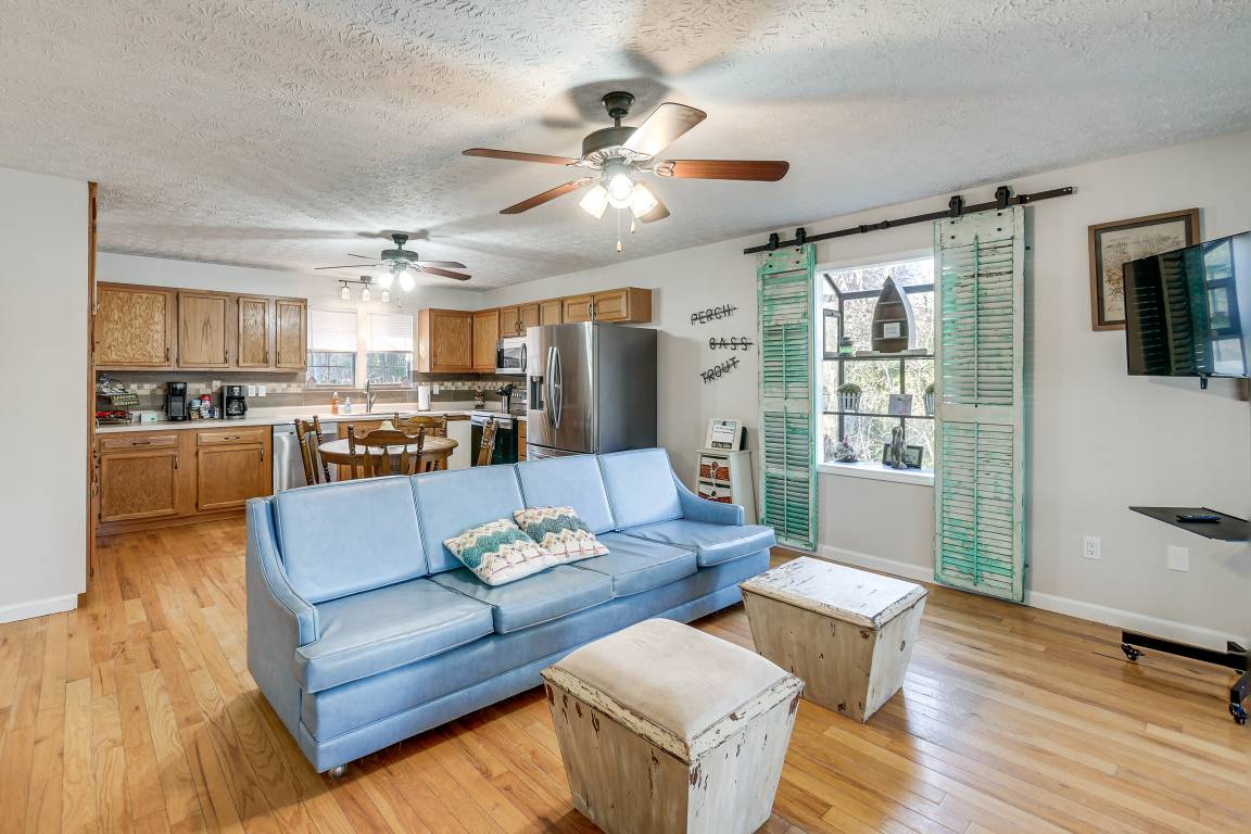 185 M² House ∙ 3 Bedrooms ∙ 12 Guests - Eatonton, GA