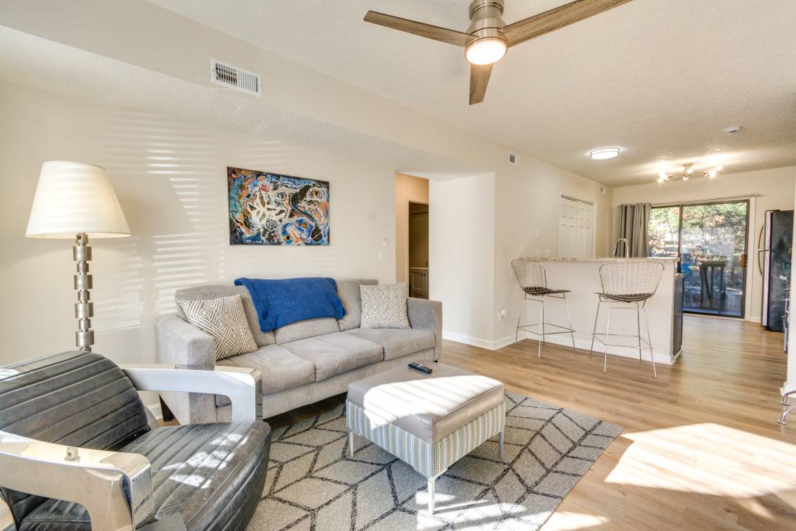 83 M² Apartment ∙ 2 Bedrooms ∙ 4 Guests - Thomasville, NC