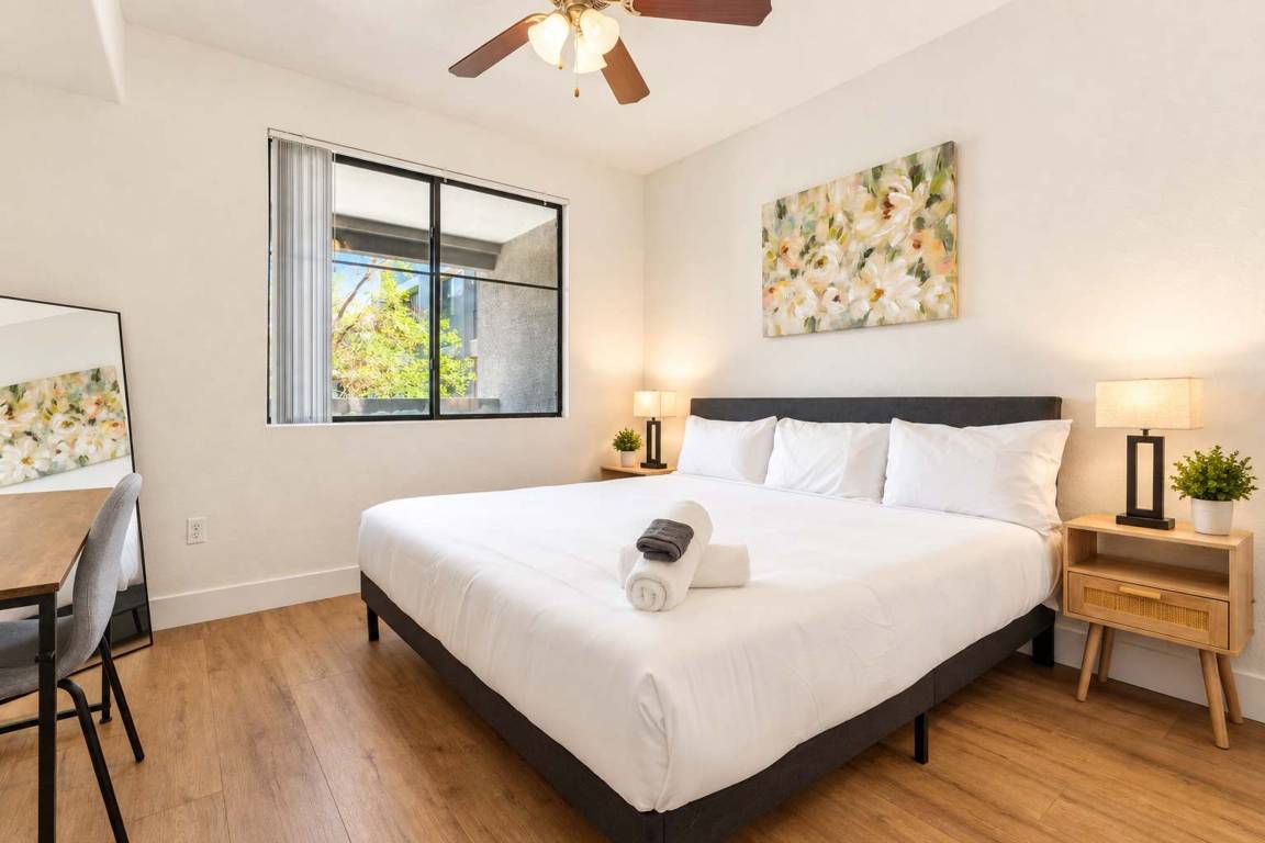 Apartment ∙ 1 Bedroom ∙ 3 Guests - Sun City, AZ