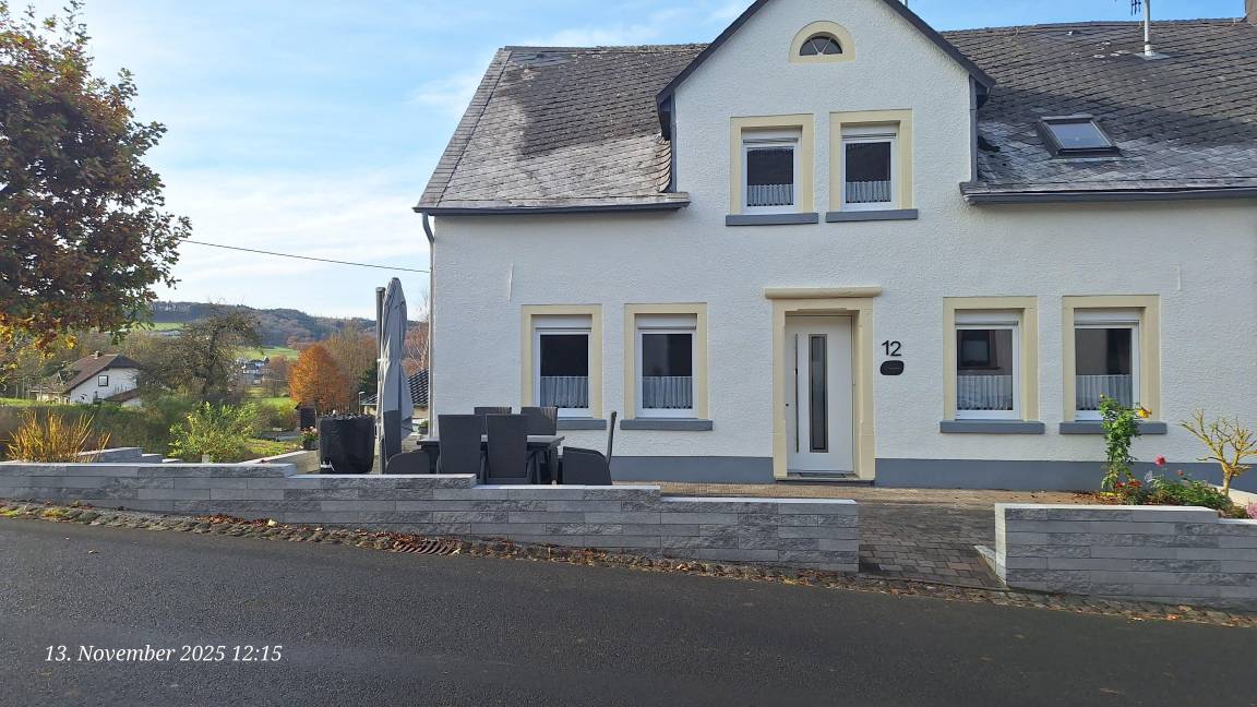 130 M² Ferienhaus ∙ 3 Schlafzimmer ∙ 6 Gäste - Hillesheim