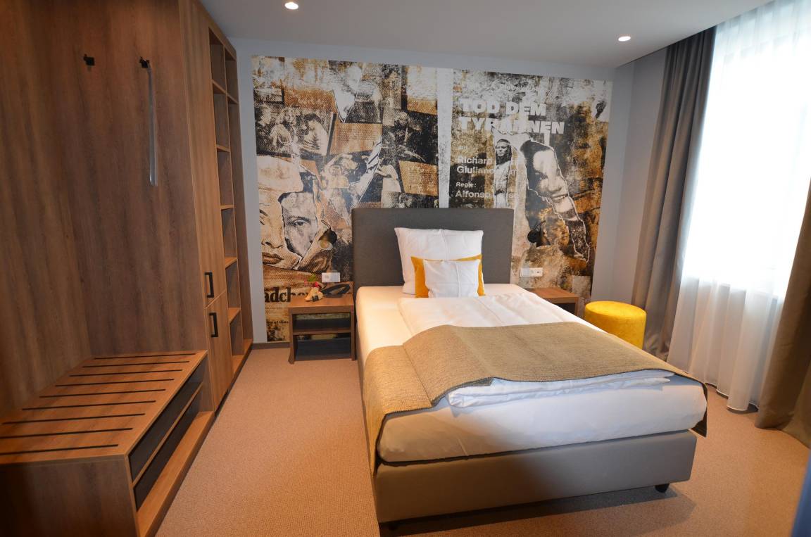 12 M² Hotel ∙ 1 Guest - Kröv