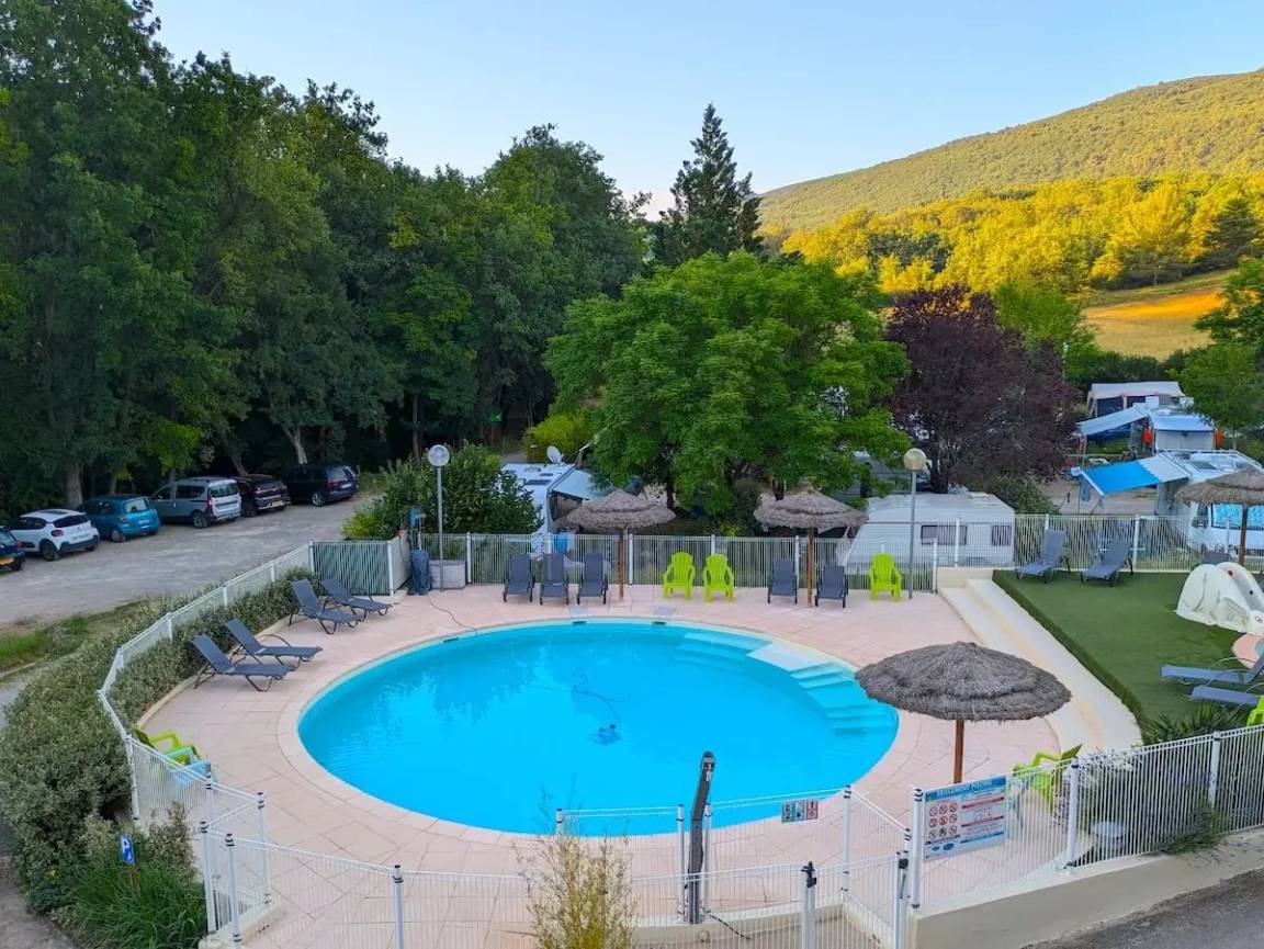 25 M² Chalet ∙ 2 Chambres ∙ 5 Personnes - Bauduen