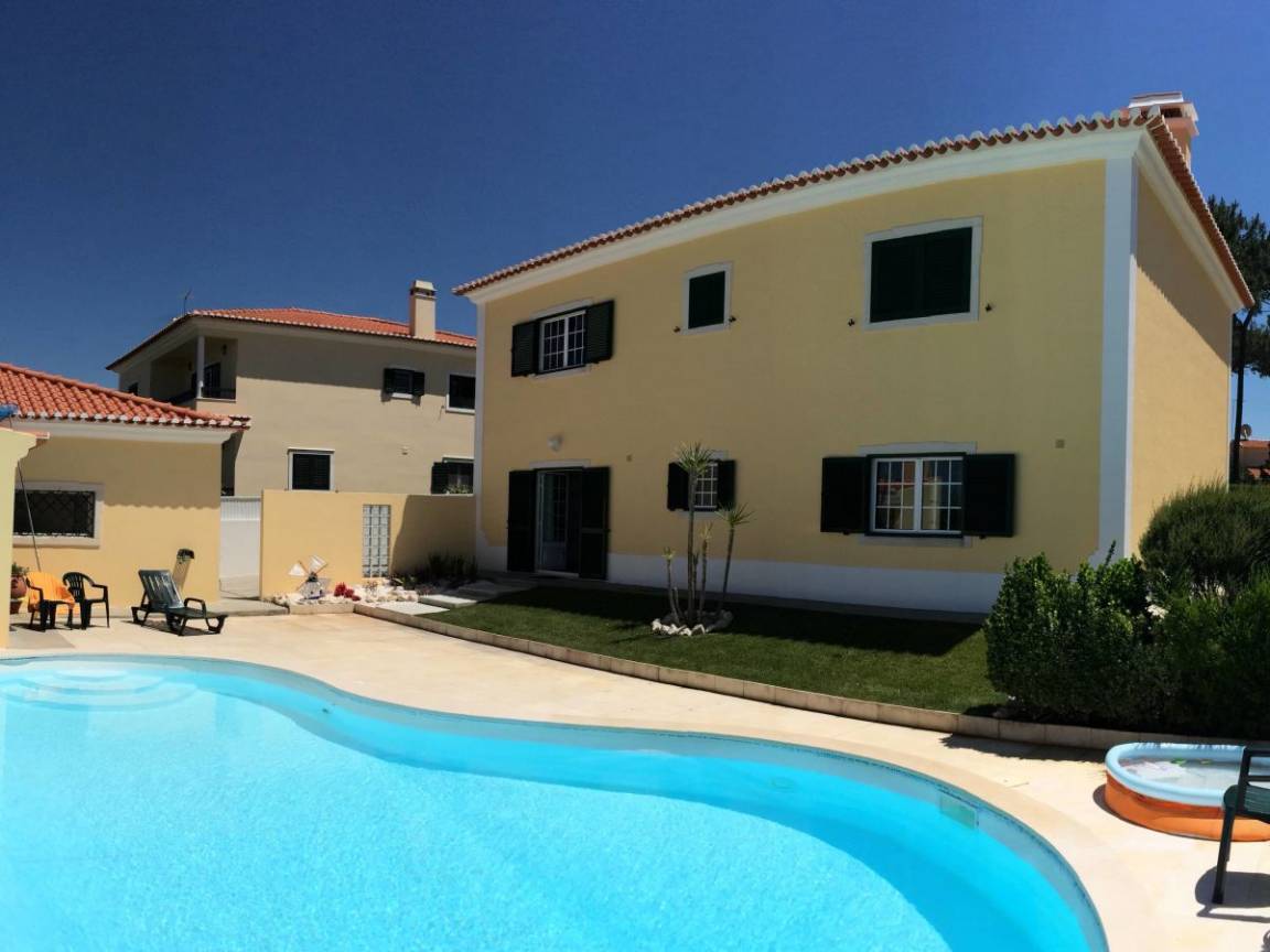 180 M² Villa ∙ 3 Chambres ∙ 6 Personnes - Ericeira