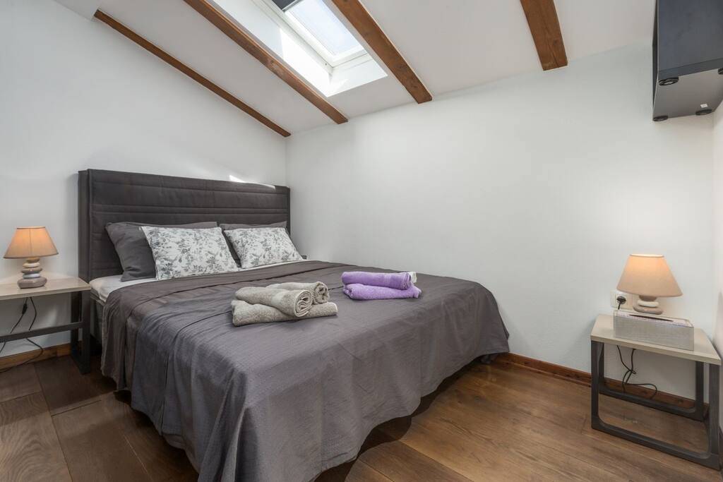 75 M² Apartment ∙ 1 Bedroom ∙ 3 Guests - Rovinj