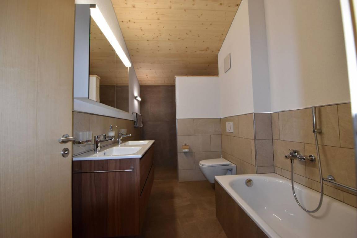 100 M² Apartment ∙ 2 Bedrooms ∙ 5 Guests - Meiringen