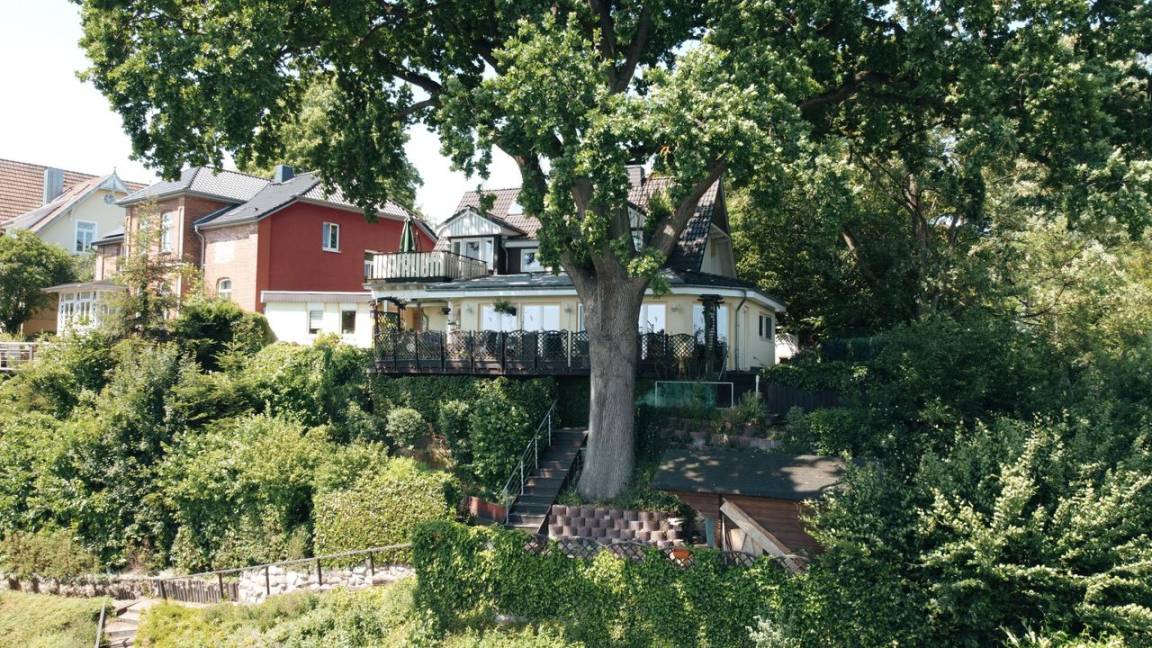 75 M² Ferienwohnung ∙ 2 Schlafzimmer ∙ 4 Gäste - Ratzeburg