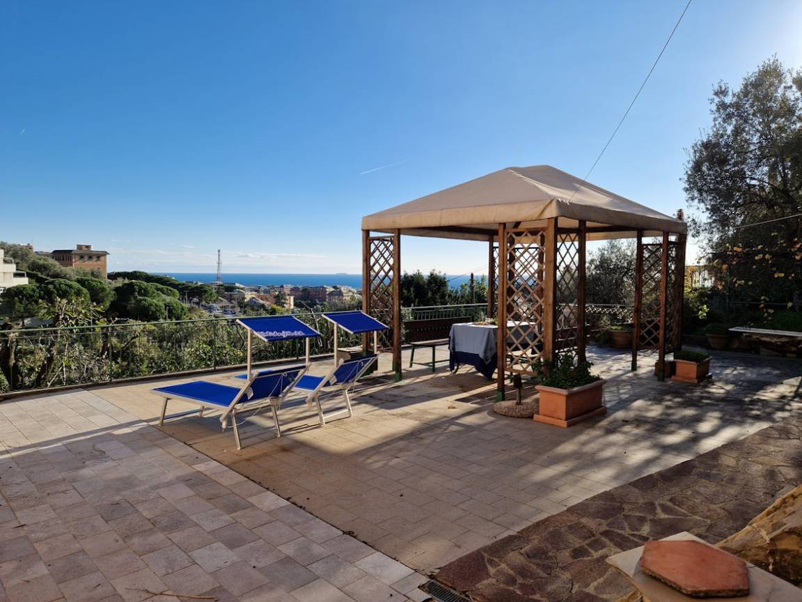 100 M² Apartamento ∙ 2 Quartos ∙ 4 Hóspedes - Genoa