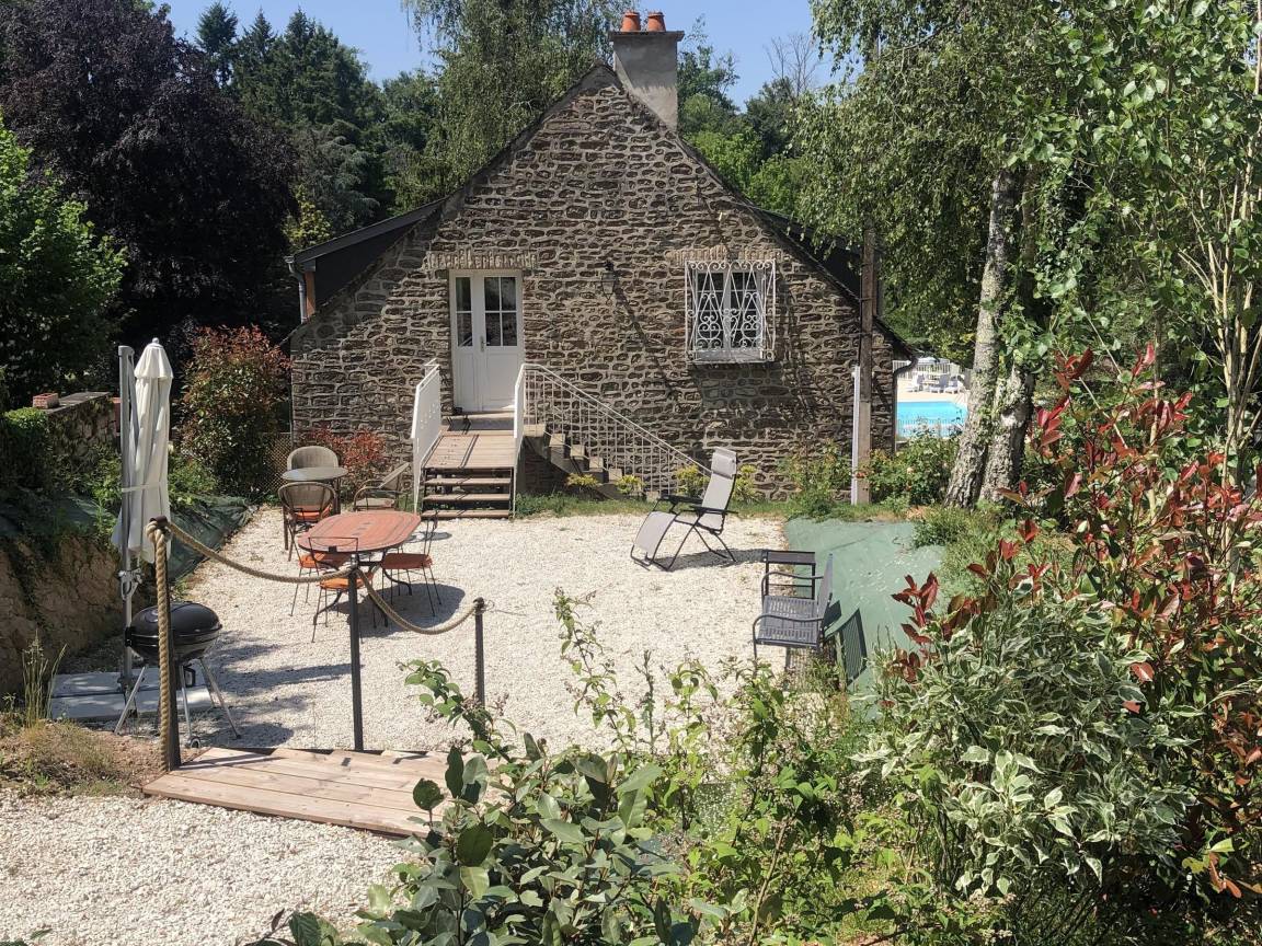 85 M² Cottage ∙ 2 Chambres ∙ 5 Personnes - Semur-en-Auxois
