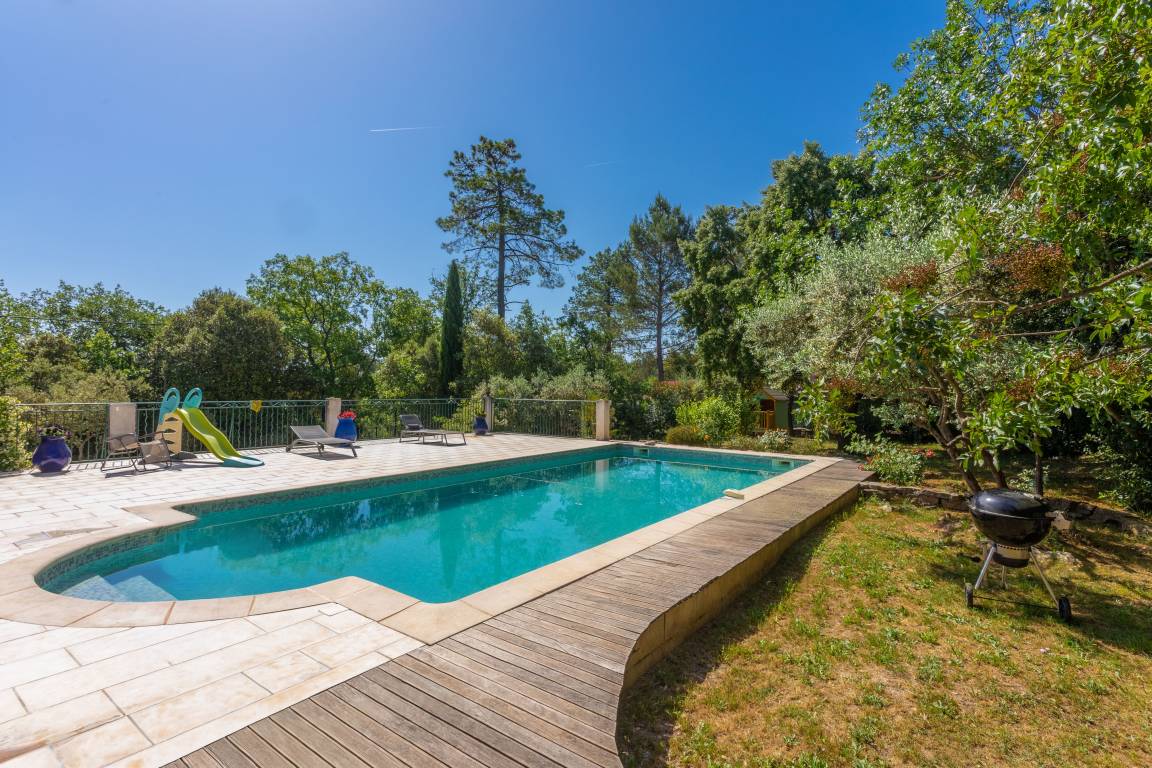 20 M² Bed & Breakfast ∙ 1 Schlafzimmer ∙ 2 Gäste - Saint-Maximin-la-Sainte-Baume