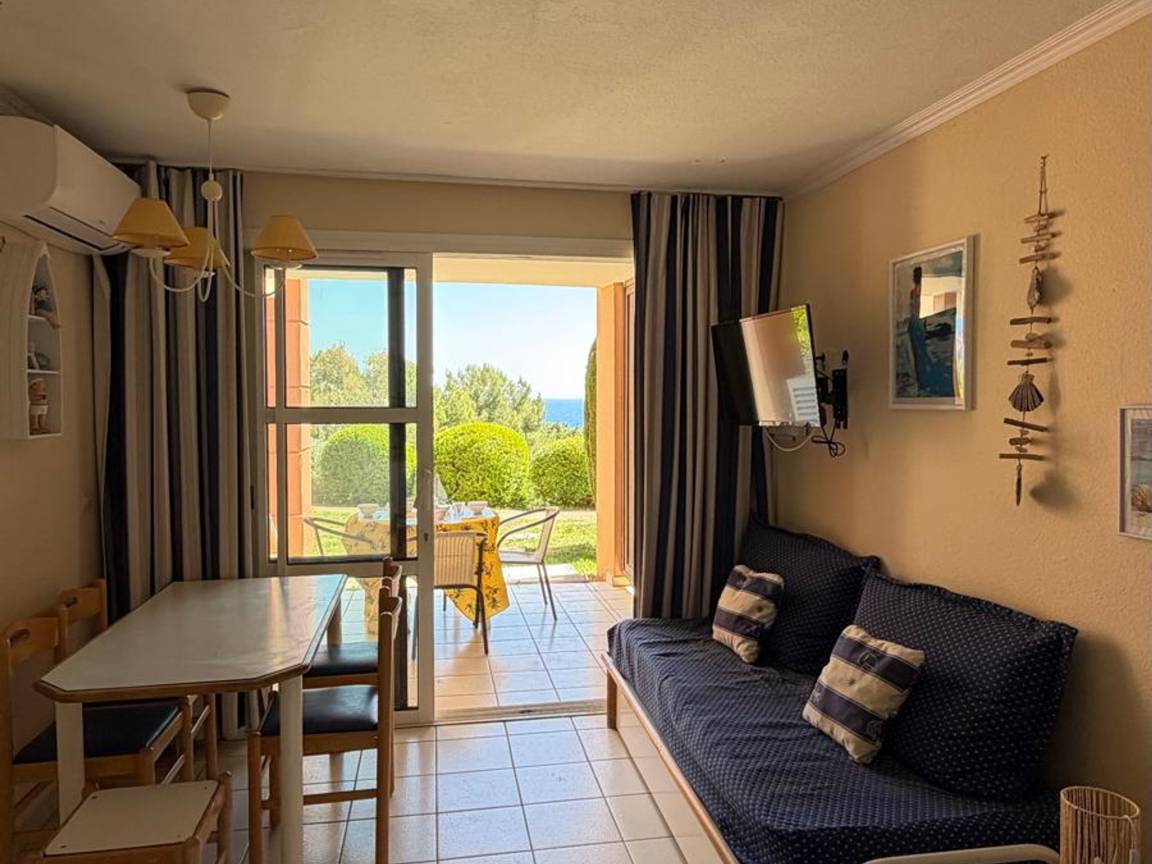 28 M² Apartment ∙ 1 Bedroom ∙ 4 Guests - Cap Estérel