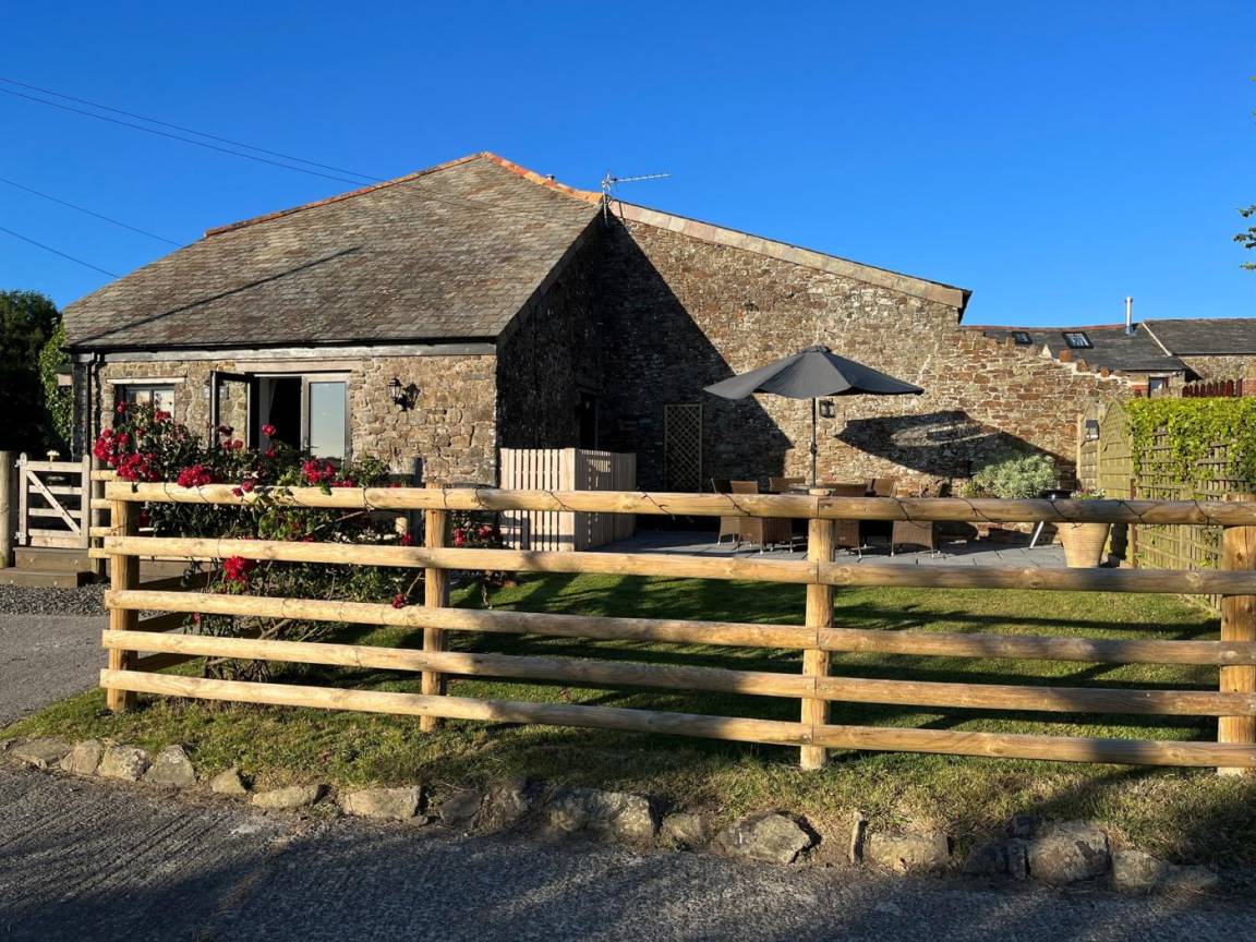 Cottage ∙ 3 Bedrooms ∙ 6 Guests - Widemouth Bay