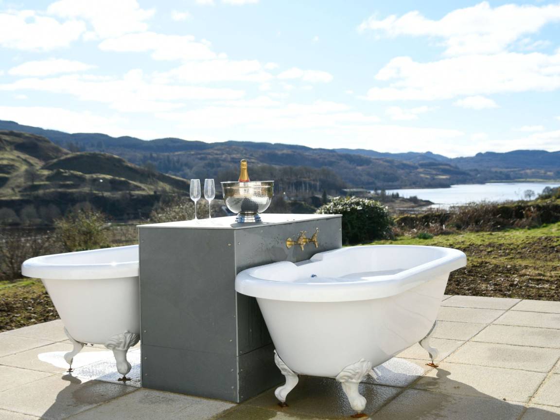 201 M² Villa ∙ 5 Bedrooms ∙ 10 Guests - Loch Awe