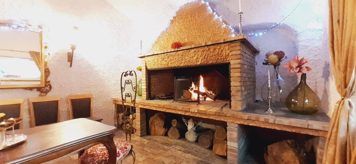 400 M² Villa ∙ 5 Bedrooms ∙ 22 Guests - Civitavecchia