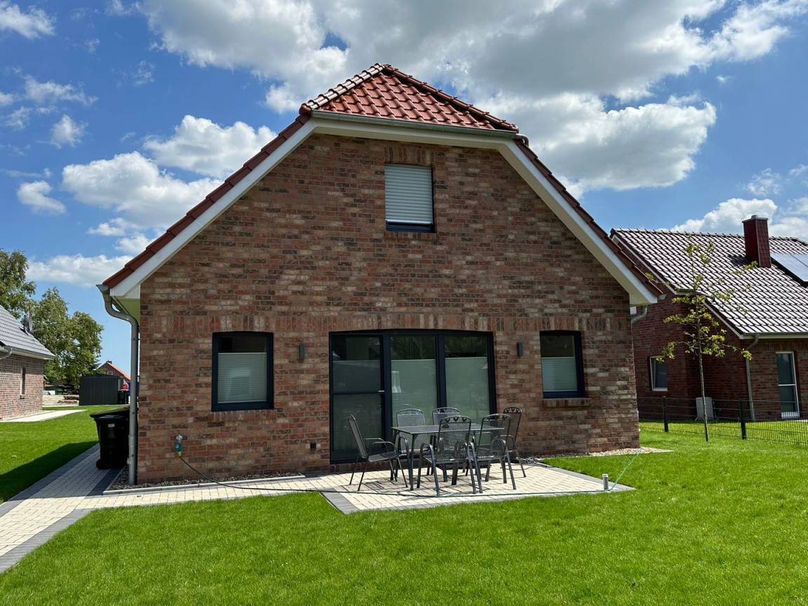 90 M² Ferienhaus ∙ 3 Schlafzimmer ∙ 6 Gäste - Hage