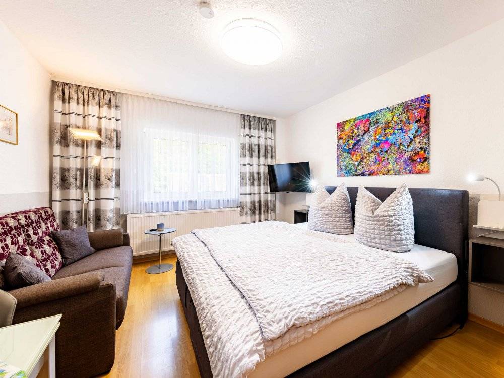 23 M² Ferienwohnung ∙ 1 Schlafzimmer ∙ 2 Gäste - Bad Blankenburg