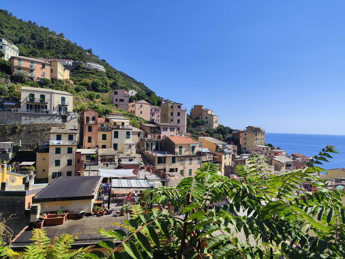 80 M² Apartment ∙ 2 Bedrooms ∙ 5 Guests - Cinque Terre