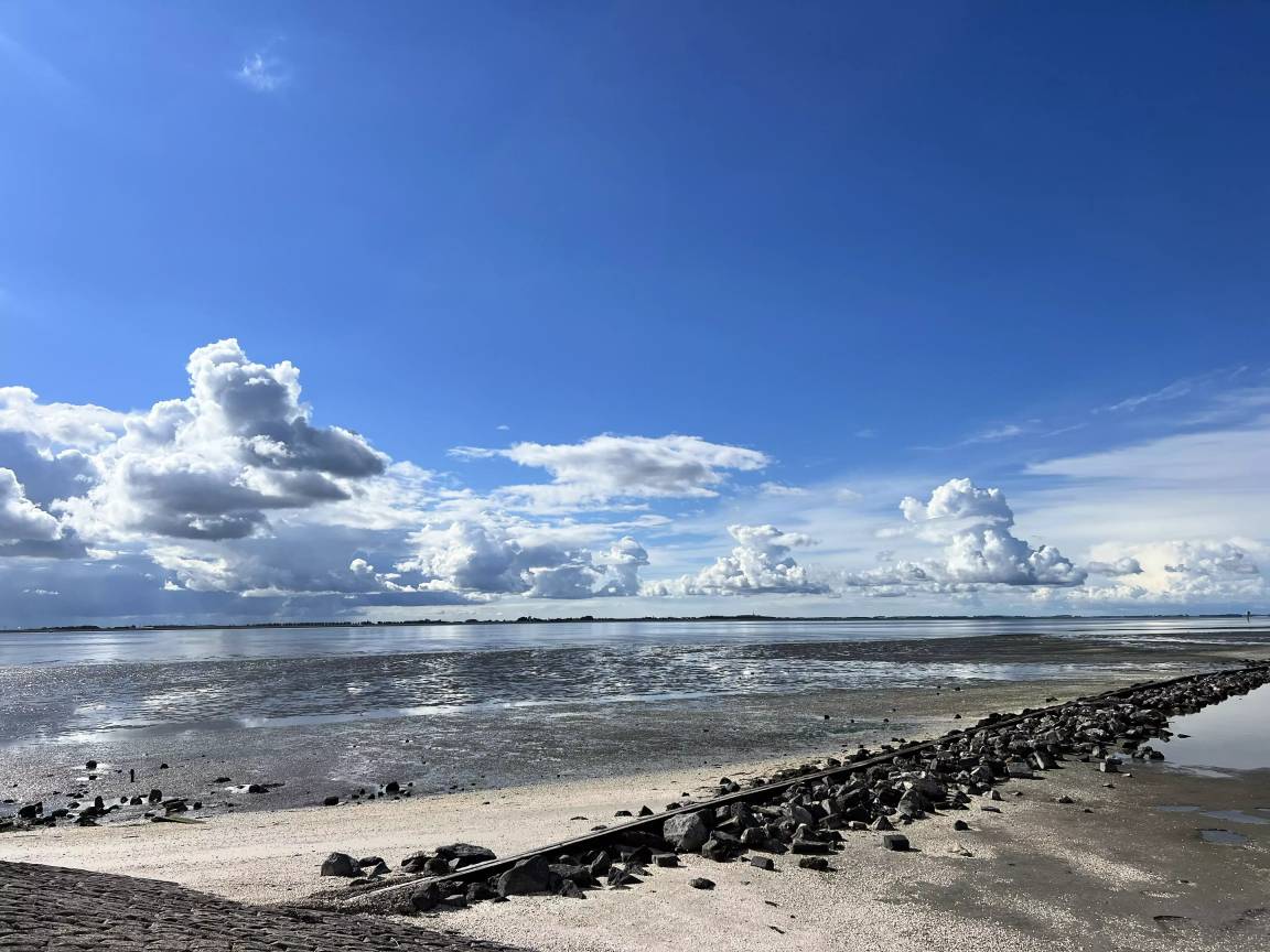 Chalet ∙ 1 Slaapkamer ∙ 2 Gasten - Zierikzee