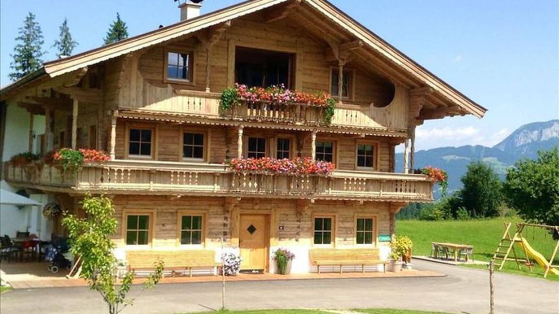 65 M² Ferienwohnung ∙ 2 Schlafzimmer ∙ 5 Gäste - Ellmau